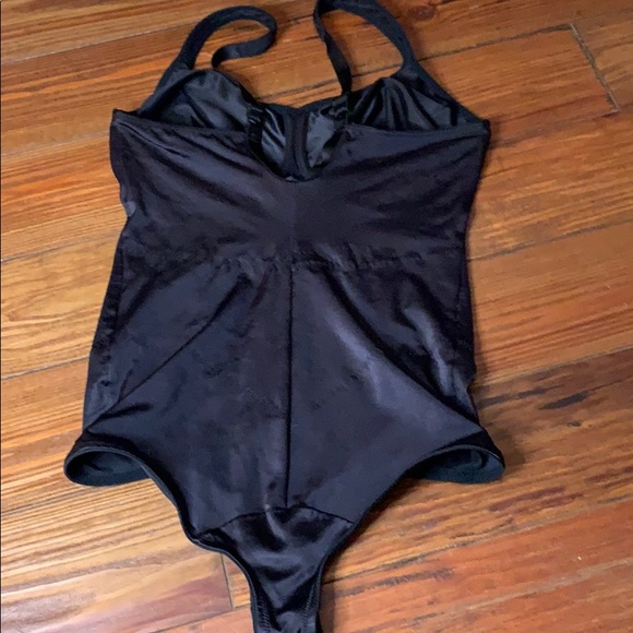 Flexees | Intimates & Sleepwear | Flexees Black Bodysuit Shape Wear 4dd ...